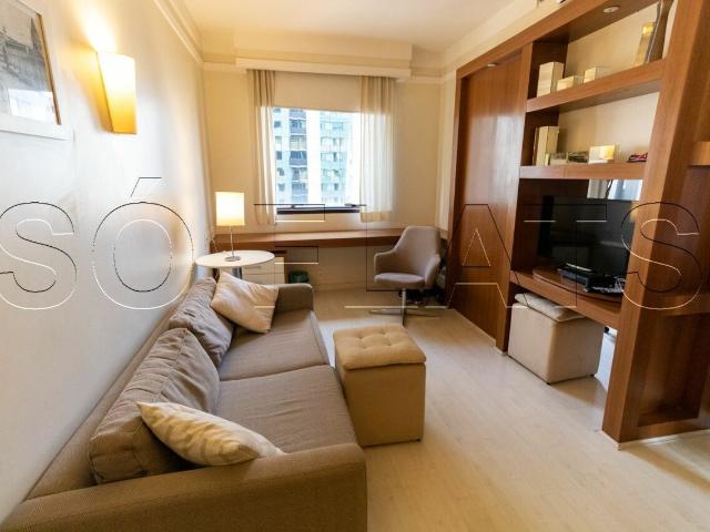 Flat para Aluguel com 1 quartos, 38 m² por R$ 6.400