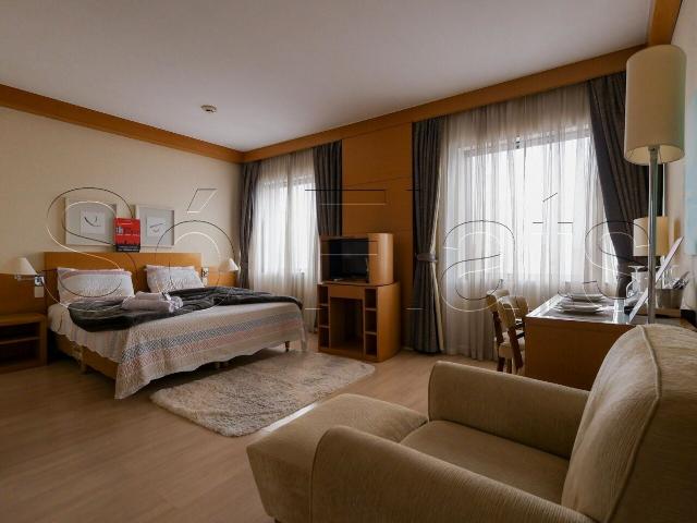 Flat para Aluguel com 1 quartos, 30 m² por R$ 3.618