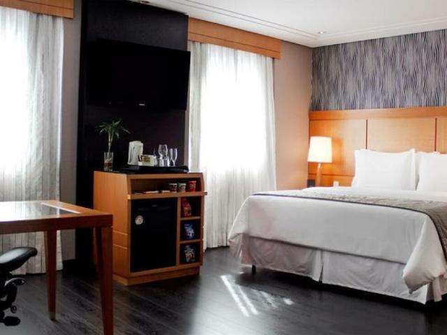 Flat para Aluguel com 1 quartos, 30 m² por R$ 3.900