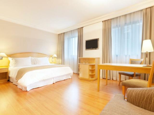 Flat para Aluguel com 1 quartos, 30 m² por R$ 3.130