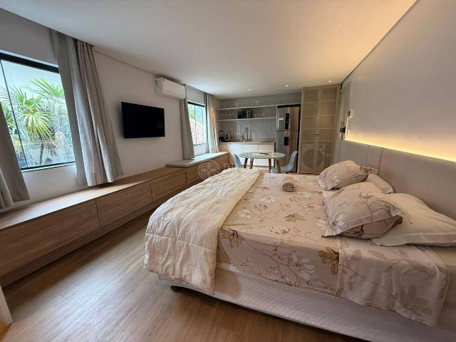 Flat para Aluguel com 1 quartos, 30 m² por R$ 4.000
