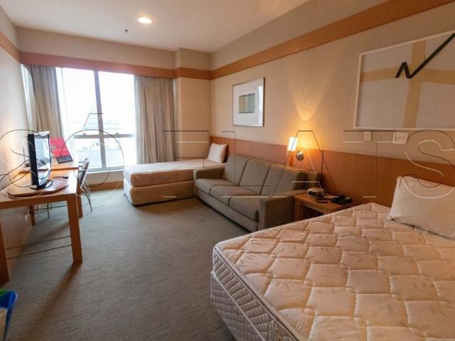 Flat para Aluguel com 1 quartos, 32 m² por R$ 2.400