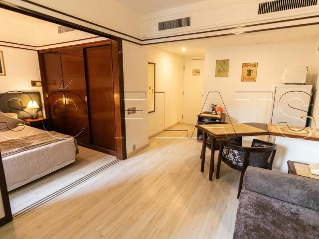 Flat para Aluguel com 1 quartos, 32 m² por R$ 2.410