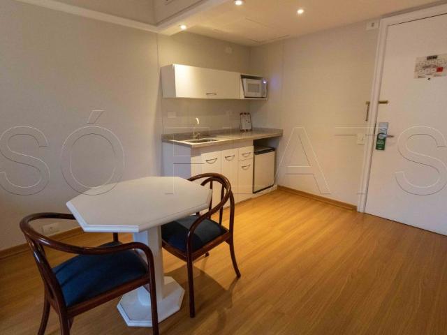 Flat para Aluguel com 1 quartos, 33 m² por R$ 2.806