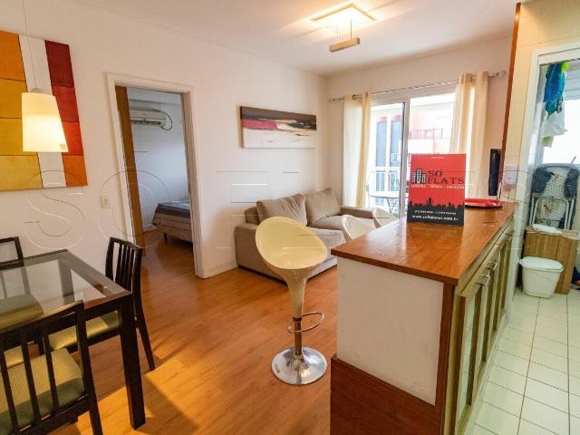 Flat para Aluguel com 1 quartos, 46 m² por R$ 4.500