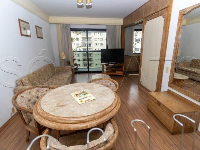 Flat para Aluguel com 1 quartos, 40 m² por R$ 3.000