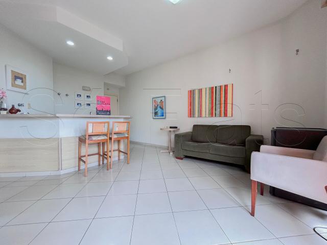 Flat para Aluguel com 1 quartos, 41 m² por R$ 2.310