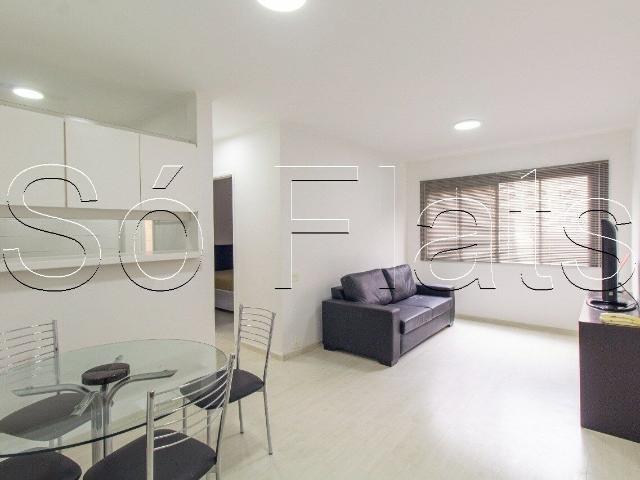 Flat para Aluguel com 1 quartos, 42 m² por R$ 3.100