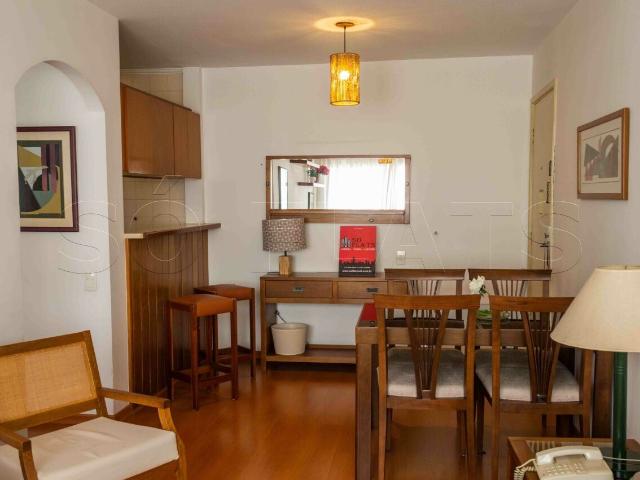 Flat para Aluguel com 1 quartos, 42 m² por R$ 3.800