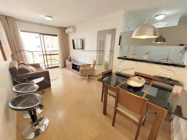 Flat para Aluguel com 1 quartos, 42 m² por R$ 4.400