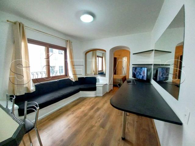 Flat para Aluguel com 1 quartos, 43 m² por R$ 2.700