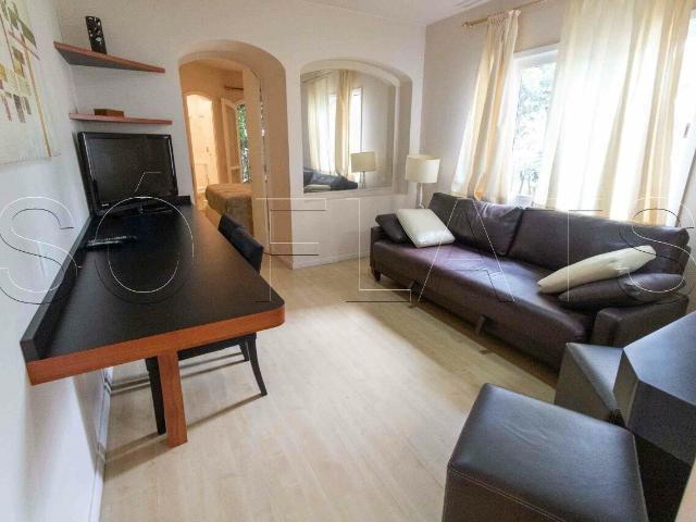 Flat para Aluguel com 1 quartos, 43 m² por R$ 2.800