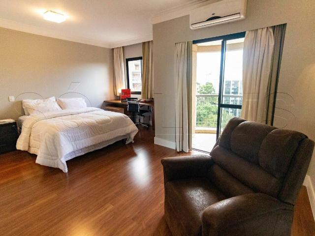 Flat para Aluguel com 1 quartos, 54 m² por R$ 3.500