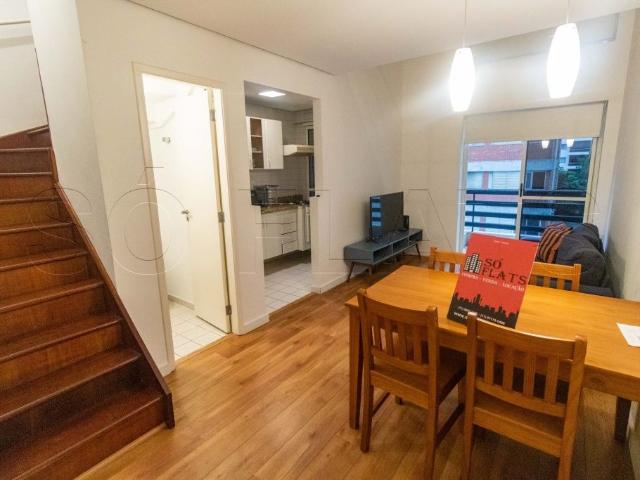 Flat para Aluguel com 1 quartos, 55 m² por R$ 3.850