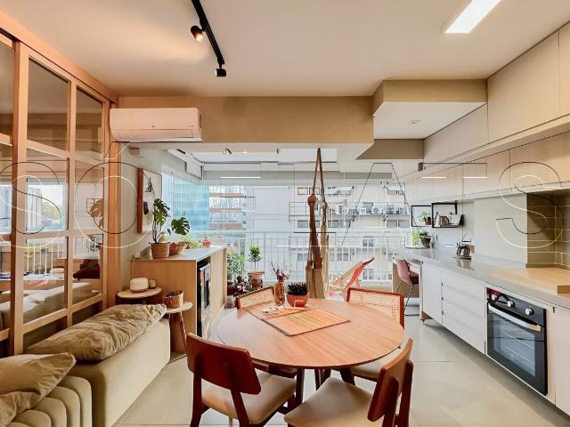 Flat para Aluguel com 1 quartos, 57 m² por R$ 9.400