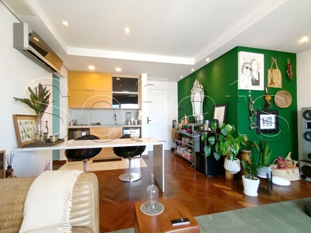 Flat para Aluguel com 1 quartos, 52 m² por R$ 9.400