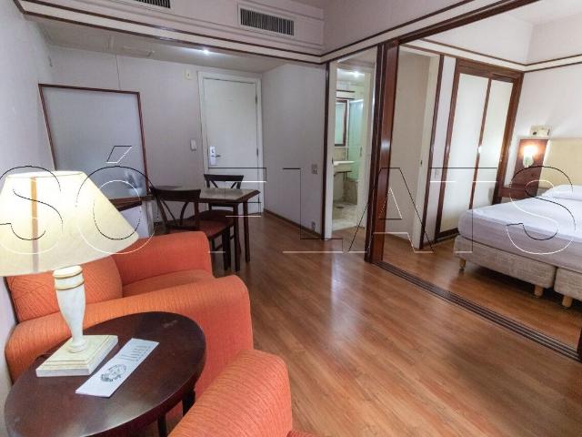 Flat para Aluguel com 1 quartos, 65 m² por R$ 2.065