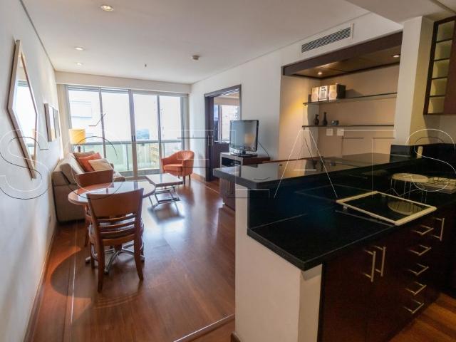 Flat para Aluguel com 1 quartos, 60 m² por R$ 6.800