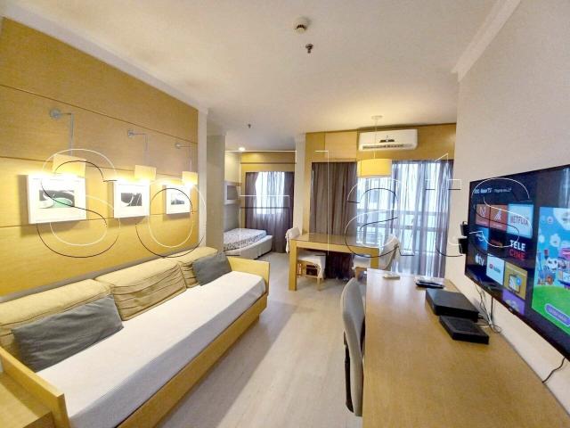 Flat para Aluguel com 2 quartos, 43 m² por R$ 3.317