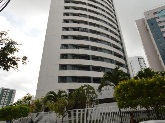 Flat para Aluguel com 2 quartos, 55 m² por R$ 4.800