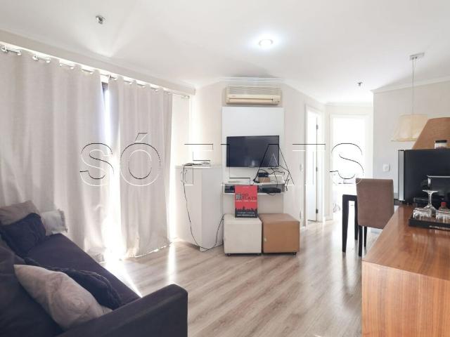 Flat para Aluguel com 2 quartos, 50 m² por R$ 5.653