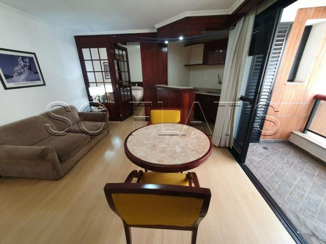 Flat para Aluguel com 2 quartos, 62 m² por R$ 5.800
