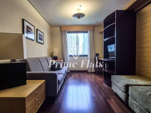 Flat para Aluguel com 2 quartos, 70 m² por R$ 3.068