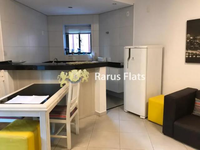 Flat para locação no Itaim Bibi Edifício Expert Home Service Cód