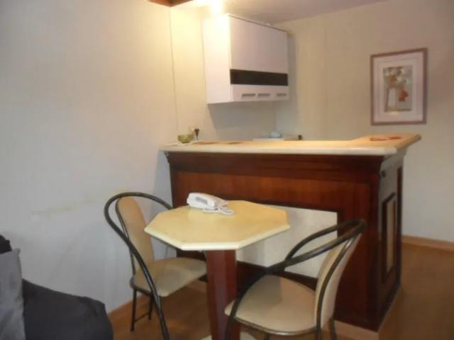 Flat para Locação em São Paulo, Jardim Paulista, 1 dormitório, 1 suíte, 1 banheiro, 1 vaga