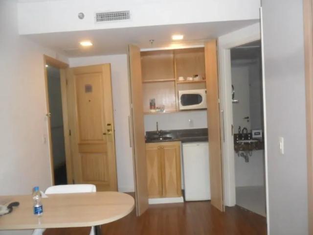 Flat para Locação em São Paulo, Pinheiros, 1 dormitório, 1 banheiro, 1 vaga