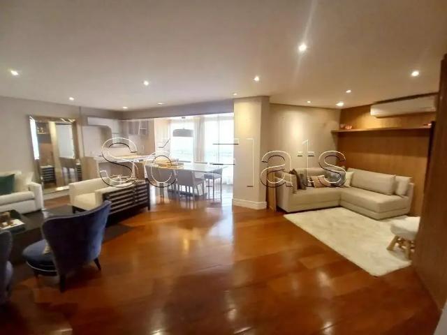 Flat para Locação em São Paulo/SP Moema 3 Quartos