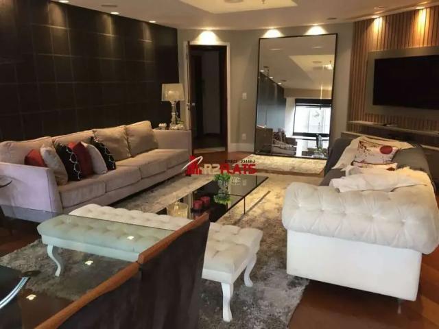 Flat para Locação em São Paulo/SP Moema 3 Quartos