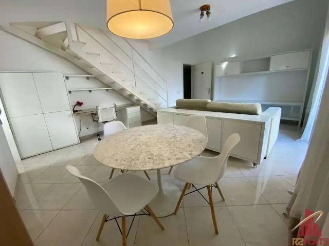Flat para Locação em São Paulo/SP Vila Nova Conceição 2 Quartos