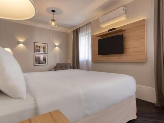 Flat para venda em Cerqueira César de 35.00m² com 1 Quarto e 1 Garagem