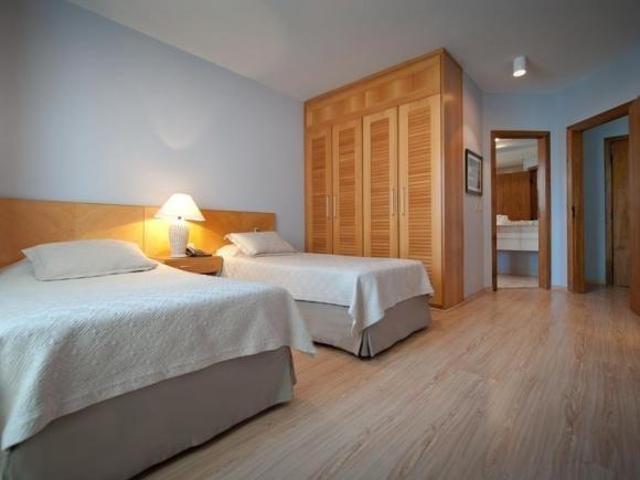 Flat para venda em Alphaville de 56.00m² com 1 Quarto, 1 Suite e 1 Garagem
