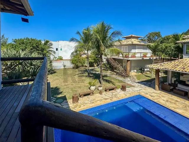 Flat para Venda em Armação dos Búzios/RJ Tucuns 7 Quartos