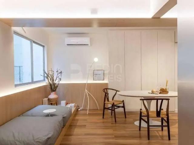 Flat para Venda em Balneário Camboriú/SC Centro 1 Quartos