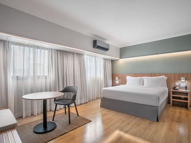 Flat para venda em Itaim Bibi em São Paulo São Paulo de 28.00m² com 1 Quarto, 1 Suíte e 1 Garagem