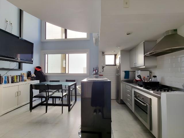 Flat para venda em Itaim Bibi em São Paulo São Paulo de 90.00m² com 1 Quarto, 1 Suíte e 2 Garagens