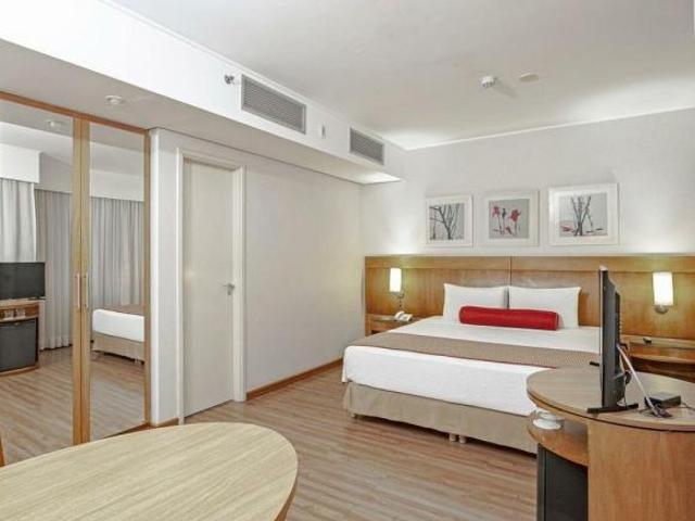 Flat para venda em Moema Edifício Slaviero Essential Moema