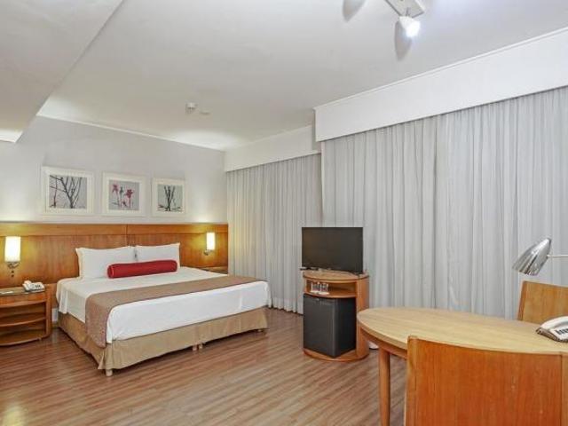 Flat para venda em Moema Edifício Slaviero Moema