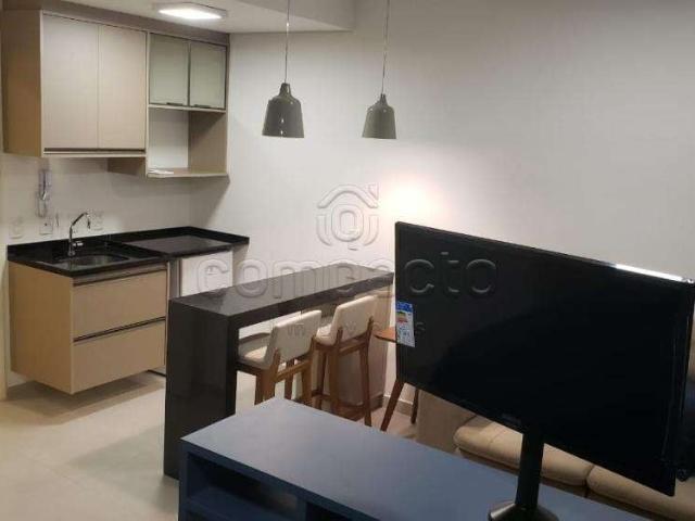 Flat para Venda em São José do Rio Preto/SP Jardim Tarraf II 1 Quartos