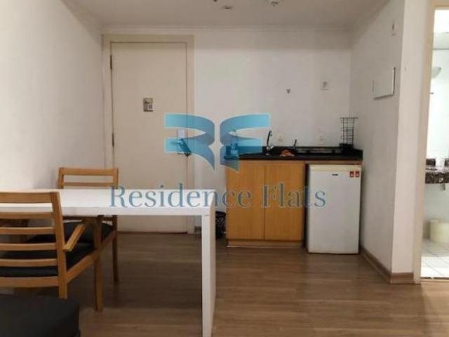 Flat para Venda em São Paulo, Moema, 1 dormitório, 1 banheiro, 1 vaga
