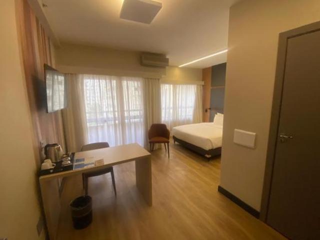 Flat para Venda em São Paulo, Jardim Paulista, 1 dormitório, 1 banheiro, 1 vaga