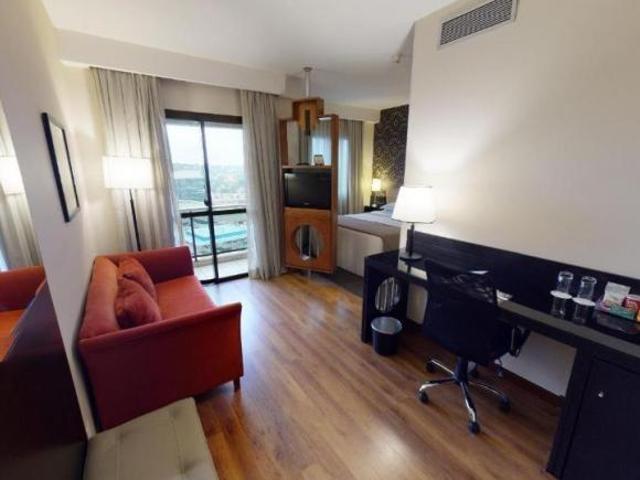Flat para Venda em São Paulo, Vila Olimpia, 1 dormitório, 1 banheiro, 1 vaga