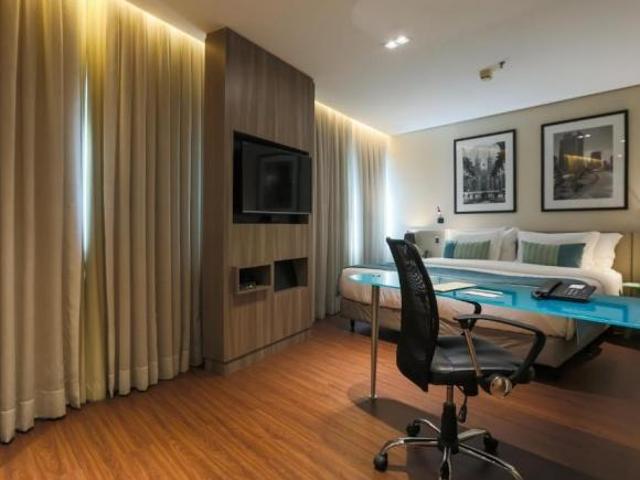 Flat para Venda em São Paulo, Vila Olimpia, 1 dormitório, 1 banheiro, 1 vaga