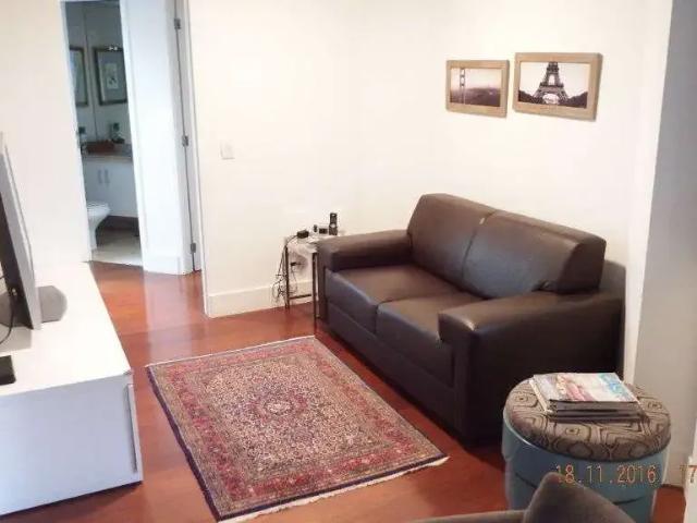 Flat para Venda em São Paulo/SP Moema 3 Quartos