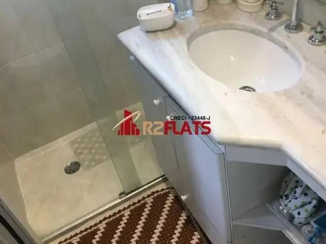 Flat para Venda em São Paulo/SP Moema 2 Quartos