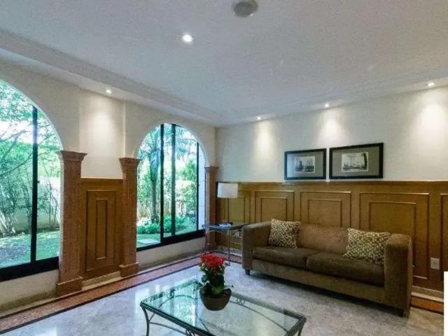 Flat para Venda em São Paulo/SP Moema 2 Quartos