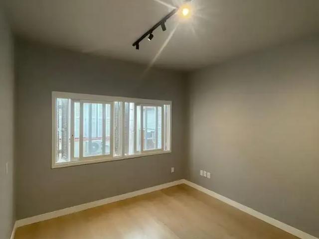Flat para Venda em Porto Alegre/RS Cidade Baixa 1 Quartos